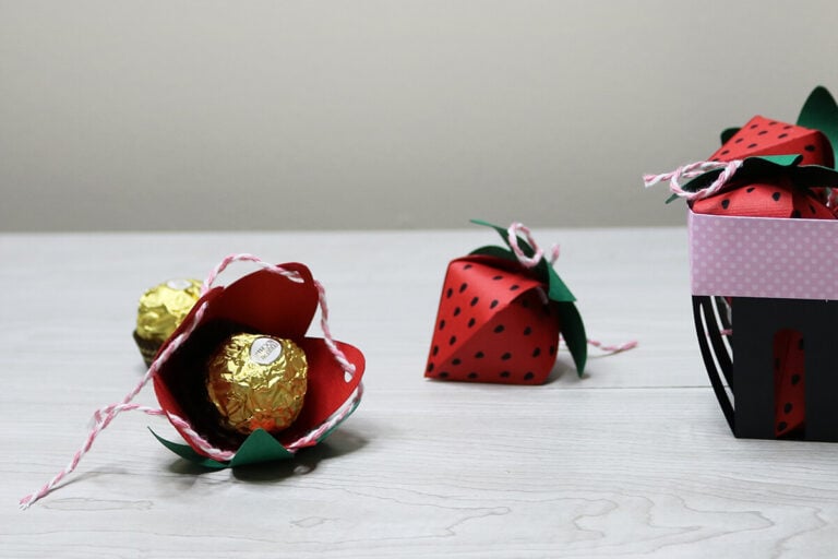DIY Strawberry Paper Box Template